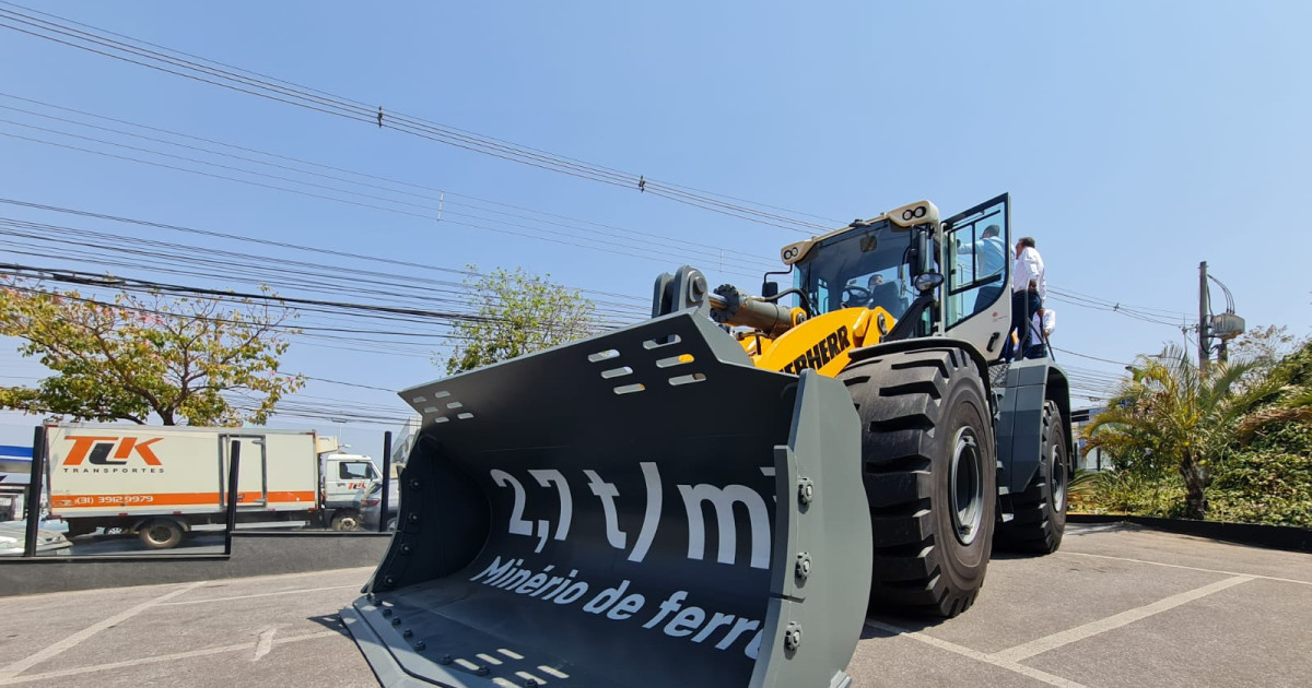 LIEBHERR | Chega ao Brasil a pá-carregadeira L 586 XPower | Brasil Mineral