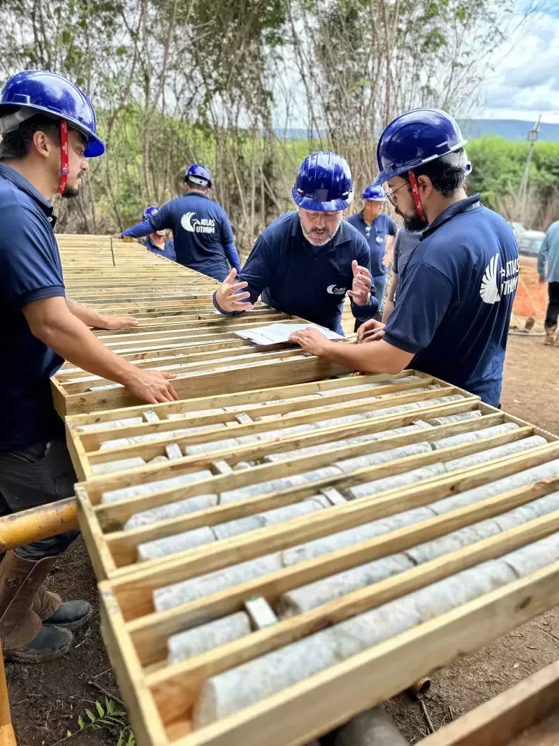 LÍTIO | Atlas Lithium nomeia James Abson novo diretor de Geologia ...